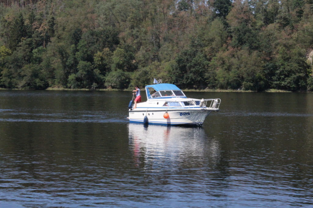 Od půlky června je Vltava splavná od Českých Budějovic až do Prahy