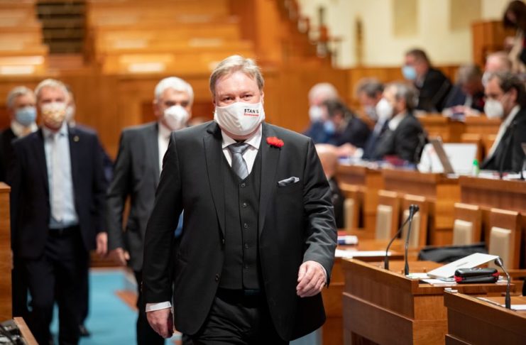 Senátor Petr Štěpánek se zastal českých zemědělců