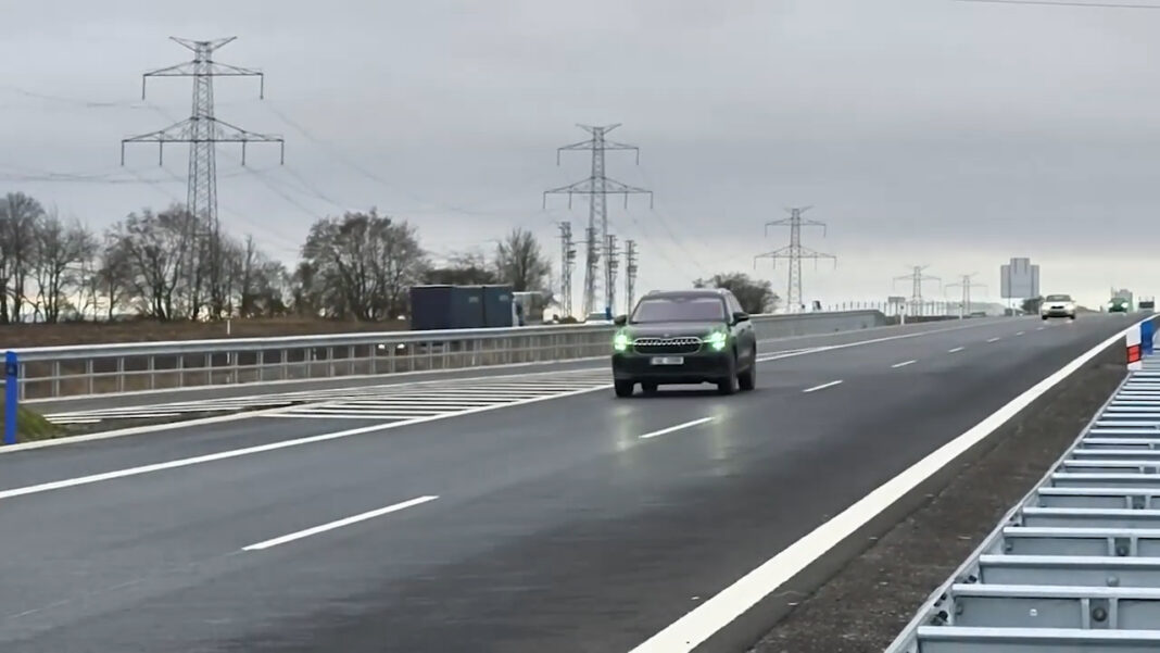 Nový úsek dálnice D4 využilo loni přes 5,7 milionu řidičů, denně ...